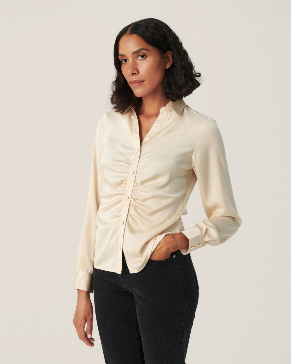 LEFU TEXTILE AND LEATHER - Turkey | FOURSOURCE